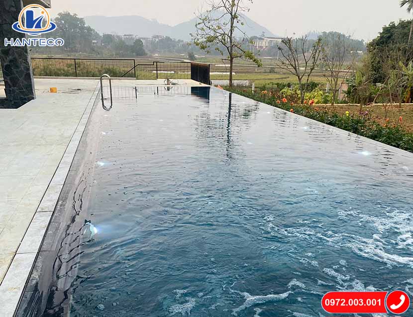 Bàn giao bể bơi biệt thự sang trọng cho anh Toàn - Yên Xuân
